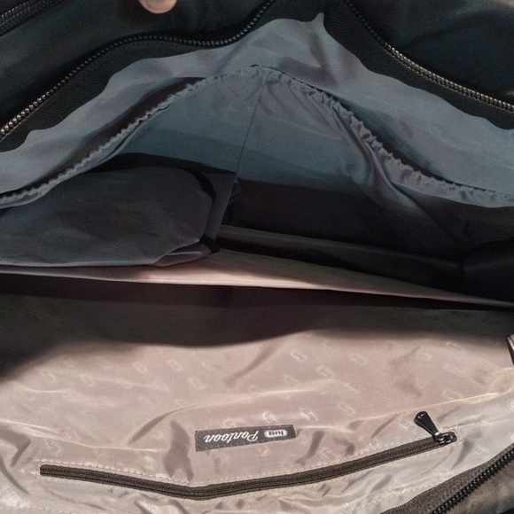 lug | Bags | Lug Pontoon Weekender Bag Midnight Black New | Poshmark